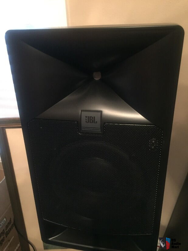 JBL 708P Bi-Amplified 8" Master Reference Monitors Photo #2991216 - US ...