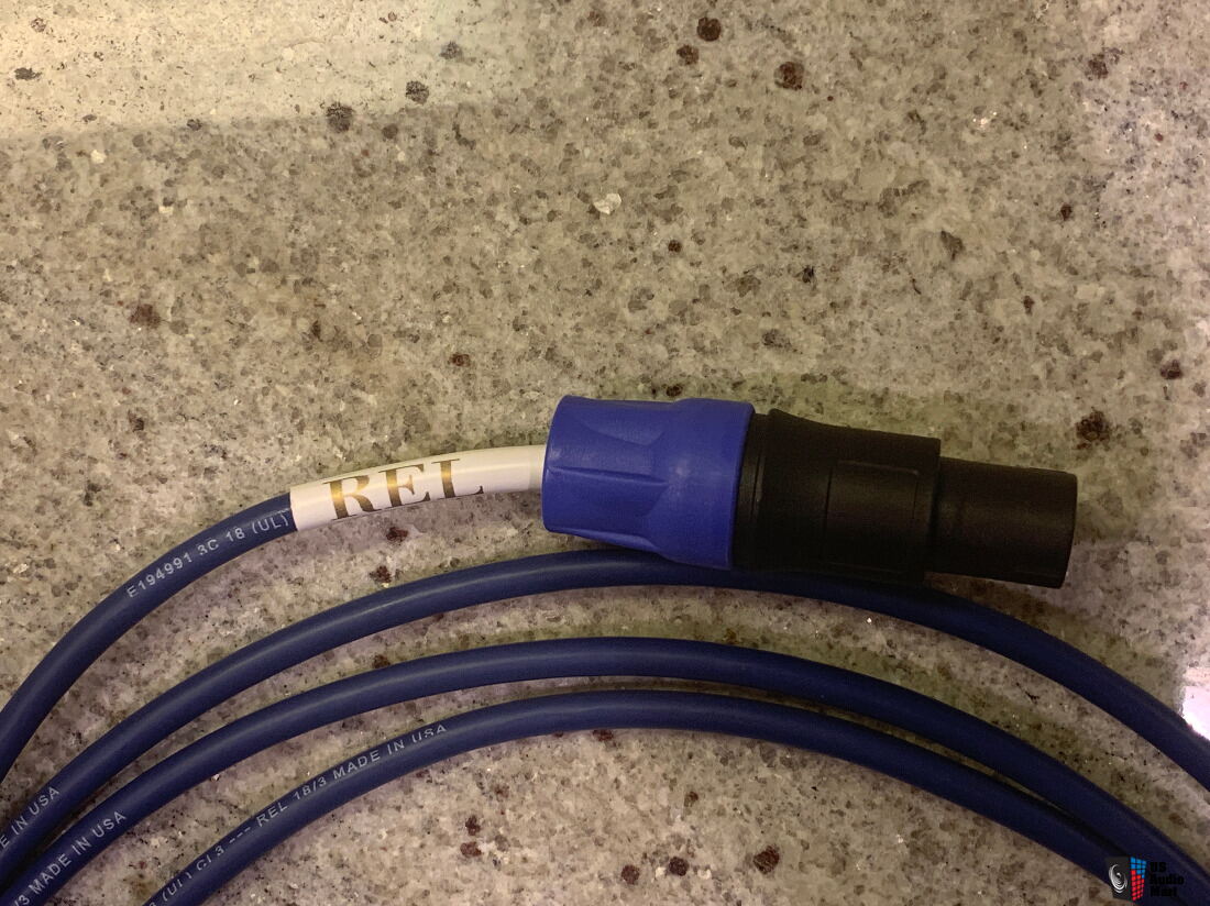REL Acoustics Bassline Blue Subwoofer Cable Photo #3004000 - UK Audio Mart