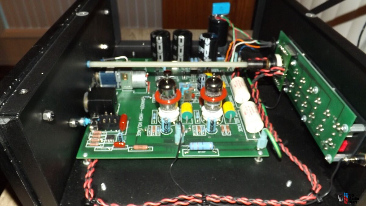 Rogue Audio 66 Magnum Preamplifier With Remote Photo #3020757 - US ...