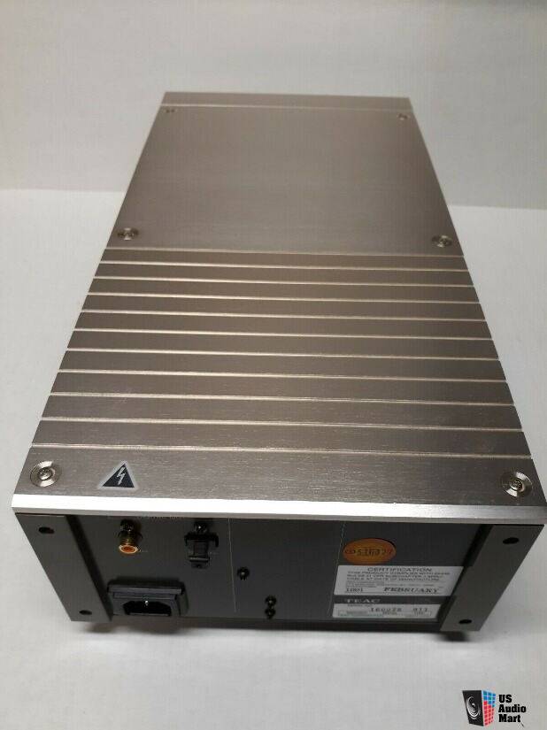 sale pending) Esoteric P-10 cd transport in excellent condition (sale ...