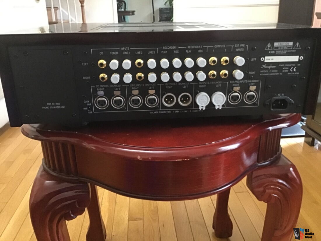 Accuphase C2800 Photo #3033234 - Canuck Audio Mart