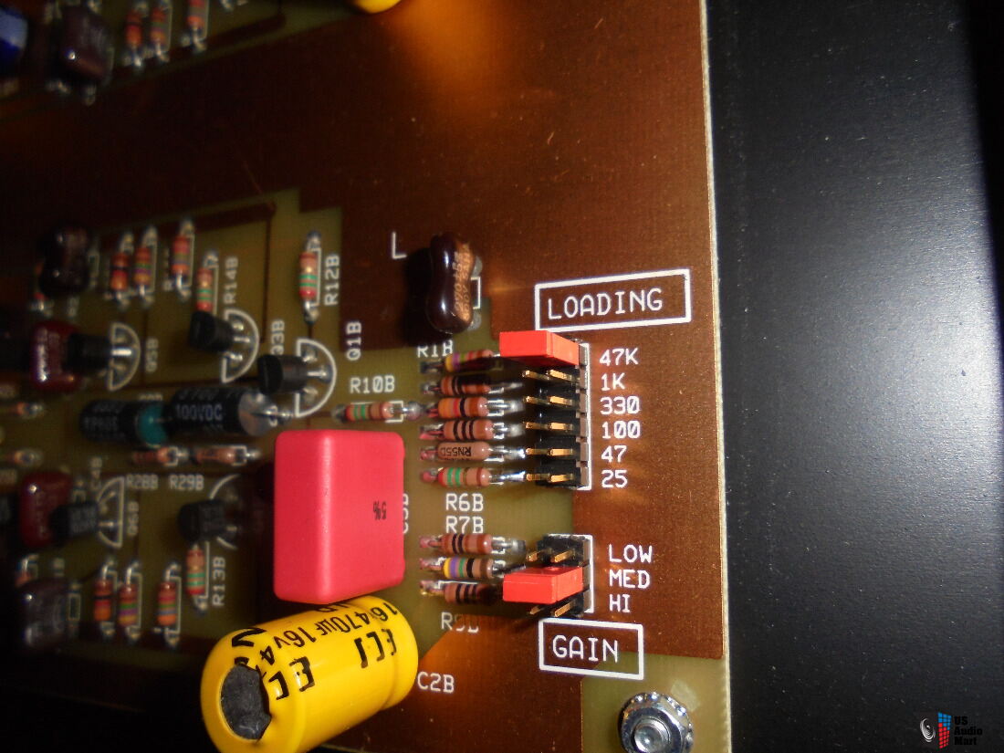Aragon 18K preamp, and Aragon 47K phono stage selling as a pair. Both ...