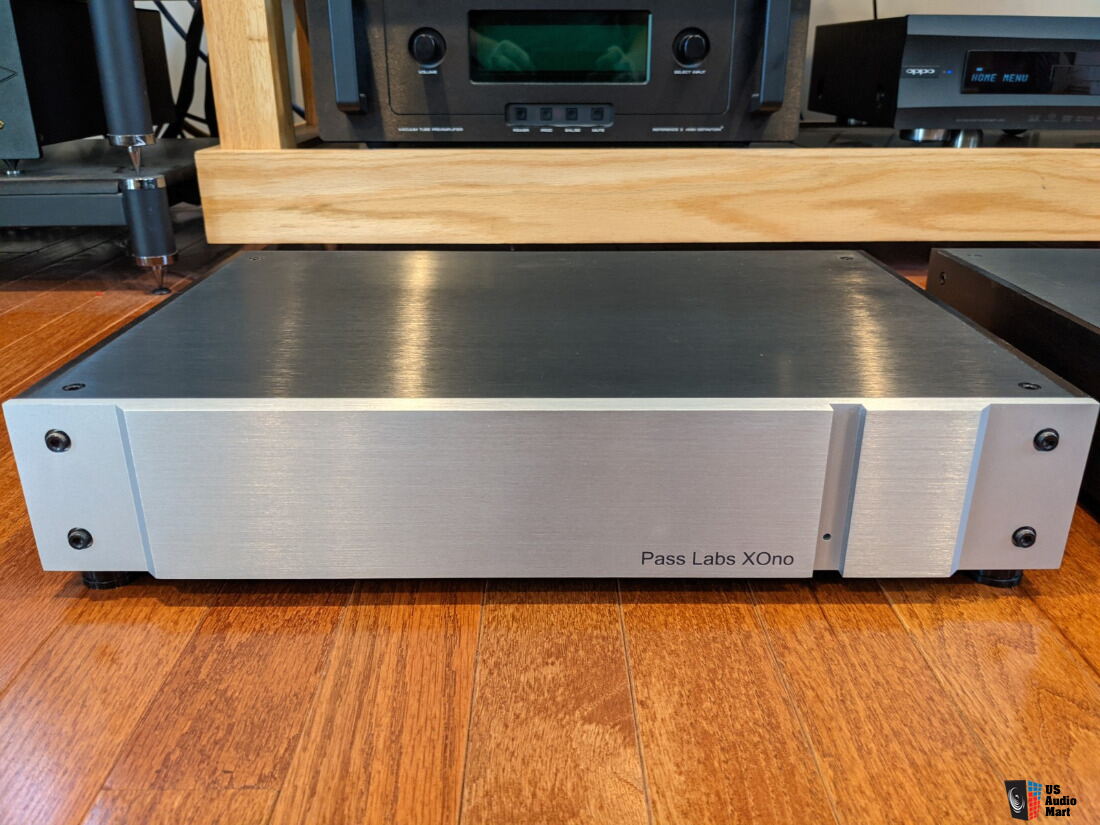 Pass Labs XOno MM/MC phono preamplifier, full size matching power ...