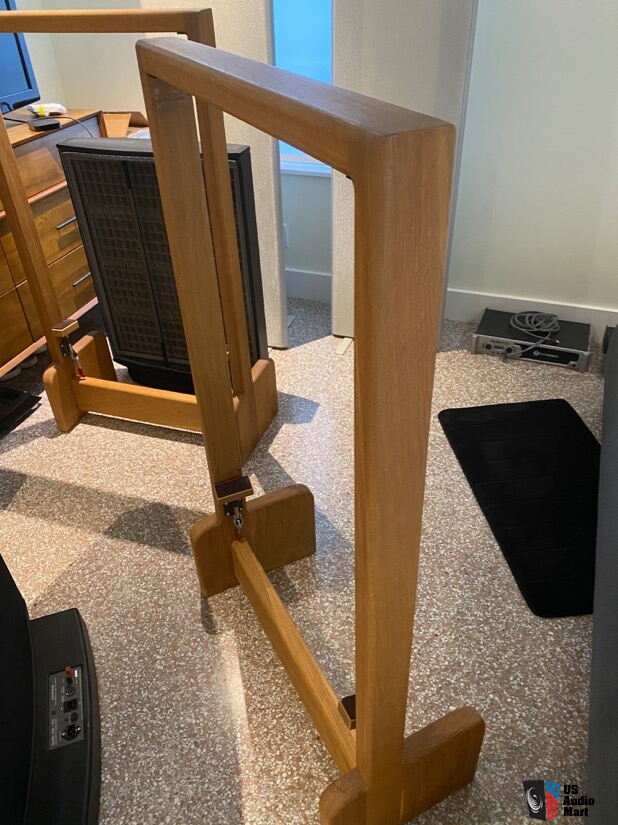 Quad ESL 63 with Oak Stands Photo #3050306 - US Audio Mart