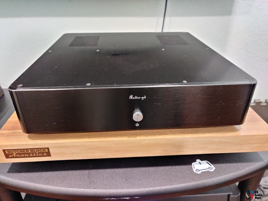 Audio-GD A1 balanced power amplifier Photo #3061614 - US Audio Mart