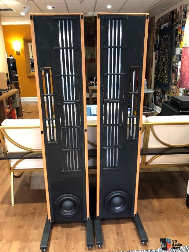 Eminent Technology LFT-8b Magnetic Planar Speakers Photo #3077429 - US ...