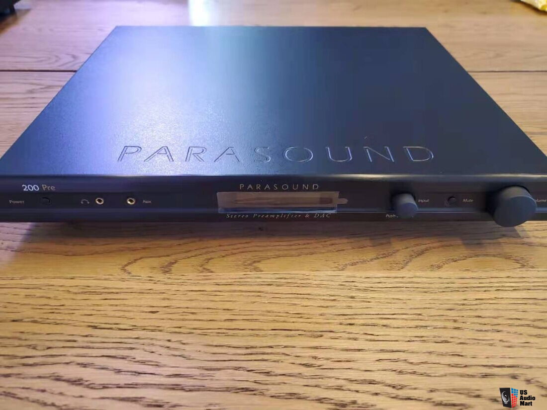 Parasound NewClassic 200 Pre Preamplifier Photo #3082934 - US Audio Mart