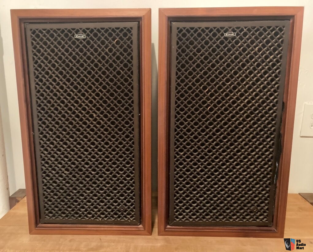 Coral Beta 10 in Original Cabinets Photo #3084790 - UK Audio Mart