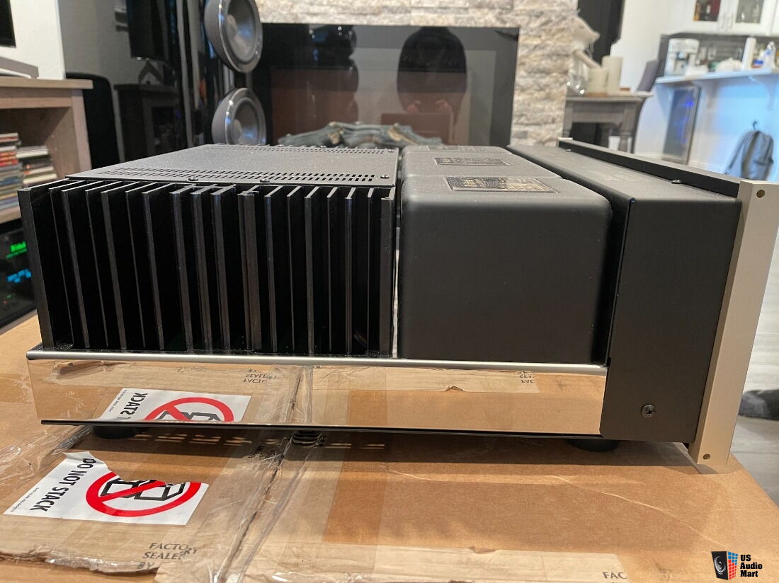 McIntosh MA8900 Integrated Amplifier Photo #3088204 - US Audio Mart