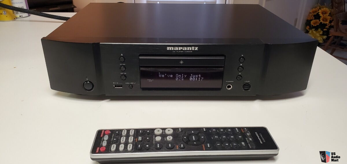 Marantz CD 6004 CD player Photo #3129967 - UK Audio Mart