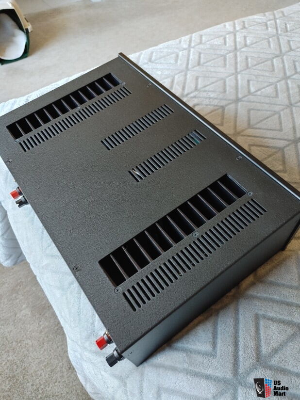 Anthem PVA-2, 2 CHANNEL POWER Amplifier Photo #3137997 - UK Audio Mart