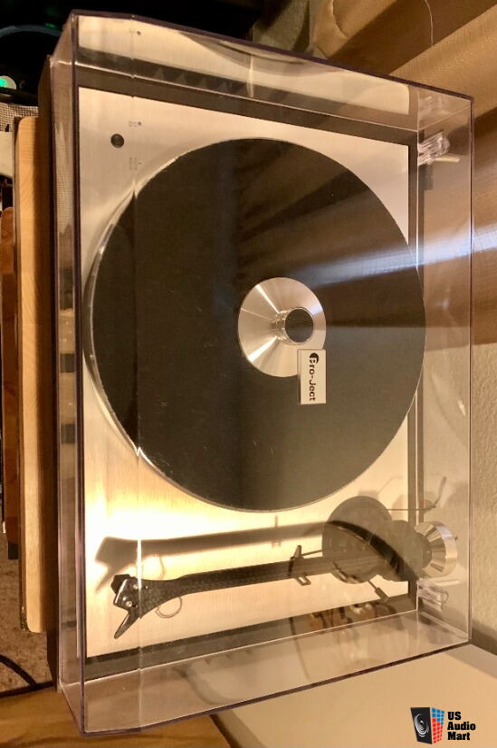 Pro-ject Classic SB Turntable (Eucalyptus) Photo #3161418 - US Audio Mart