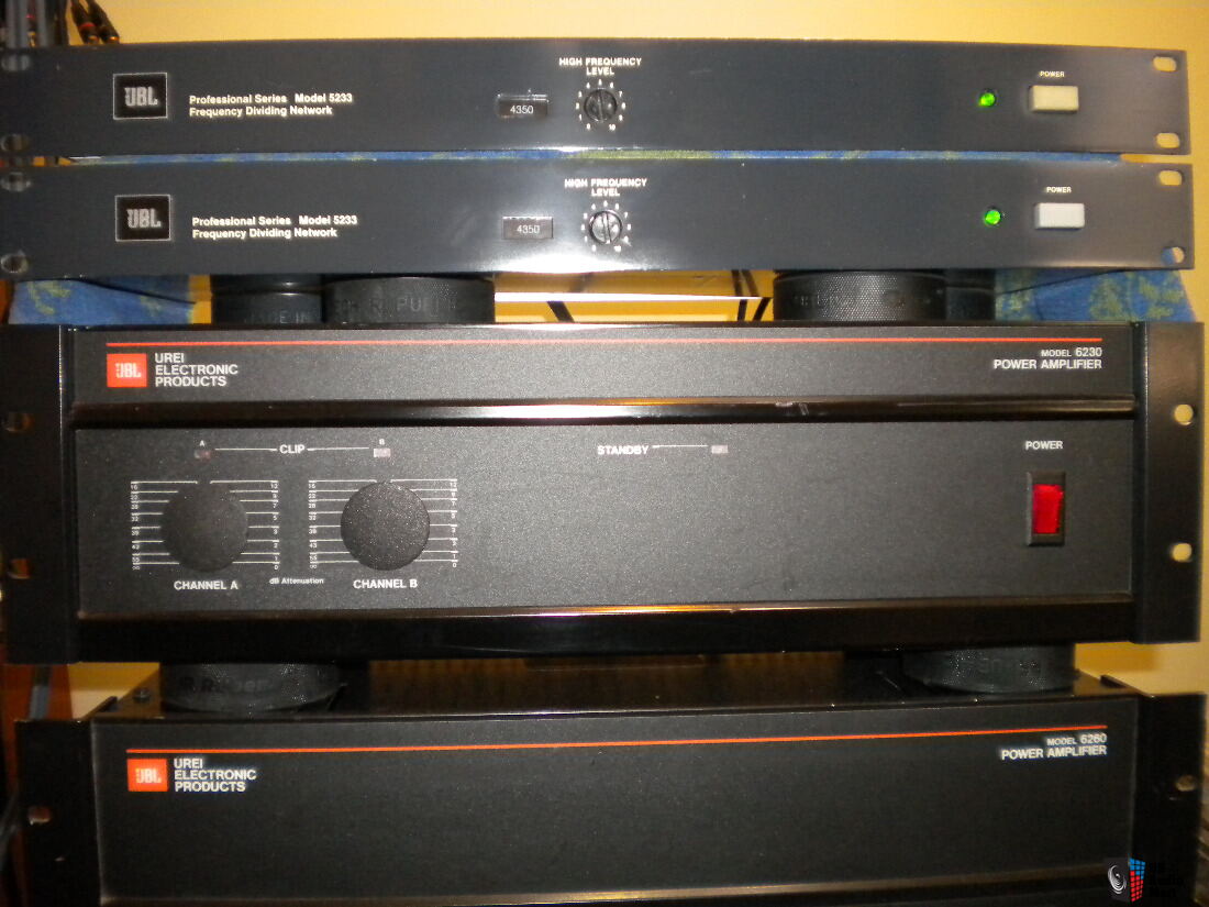 1 Pair Mono JBL Model 5233 Electronic Crossovers for Models 4350 & 4343 ...