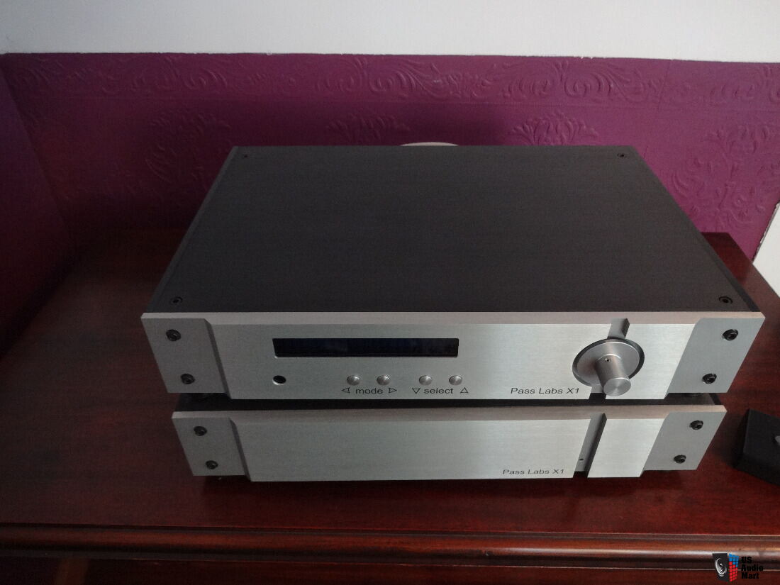 Pass Labs X1 Preamp, Dual Aluminum Chassis For Sale - UK Audio Mart
