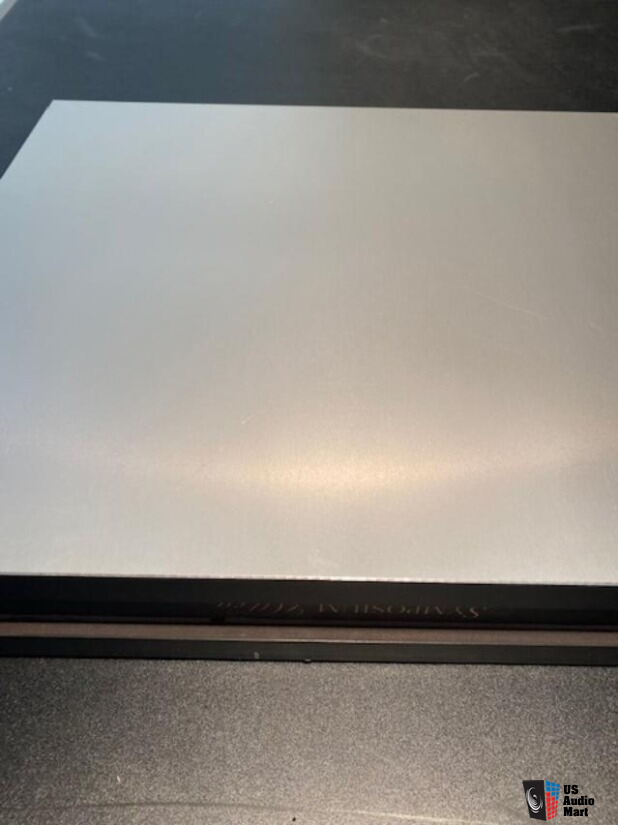 Symposium Ultra Anti-vibration Isolation Amplifier / Turntable Platform ...