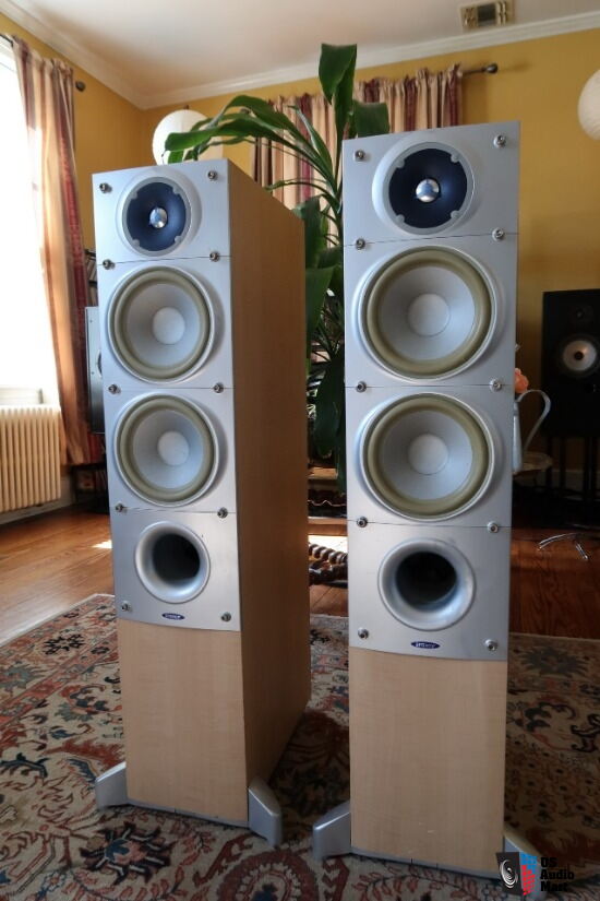 Energy Connoisseur C-5 Tower Speakers Audiophile Quality Made in Canada ...
