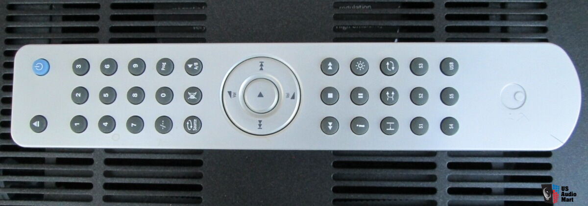 Cambridge Audio Azur 840A Integrated Amplifier W/Remote Photo #3214712 ...