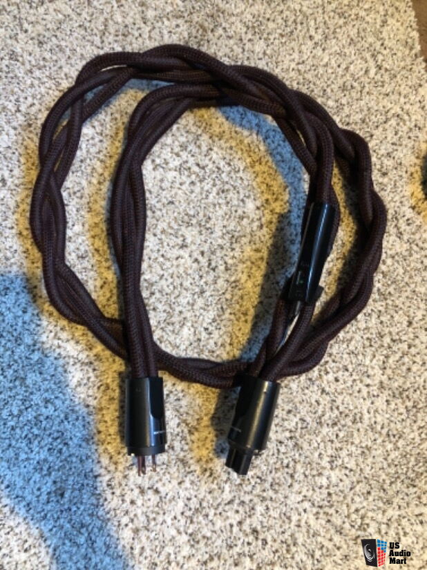 Audioquest hurricane hight current 2meter For Sale - US Audio Mart