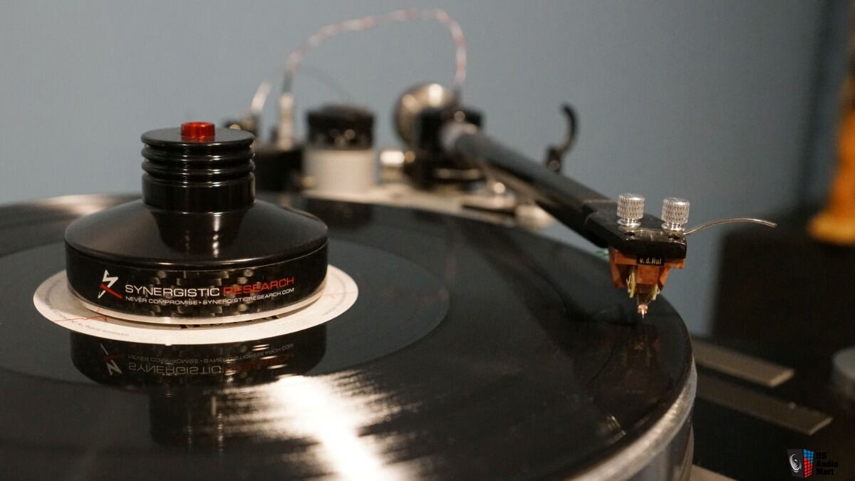 VPI Prime Signature turntable-Fatboy tonearm-van den Hul Signature ...