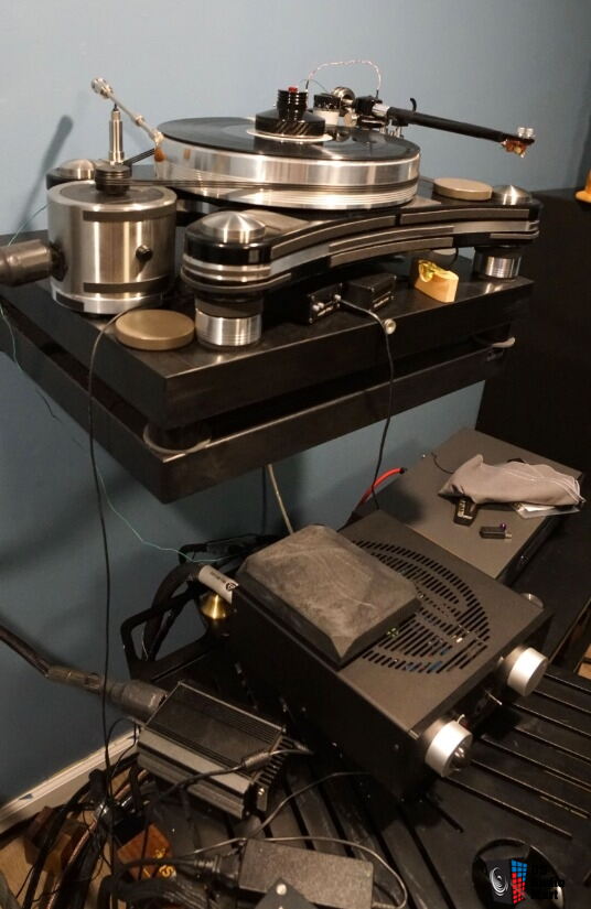 VPI Prime Signature turntable-Fatboy tonearm-van den Hul Signature ...