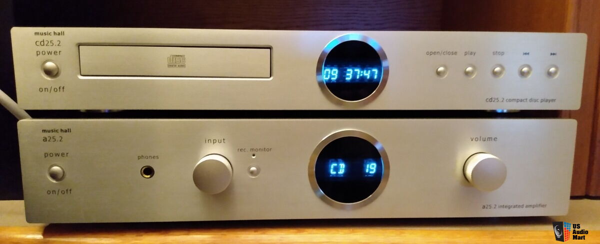 Music Hall 25.2 Integrated Amp and Music Hall CD25.2 CD Player Photo ...