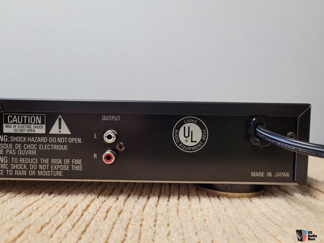 Denon TU660 AM/FM Tuner PRICE REDUCED Photo #3266910 - US Audio Mart