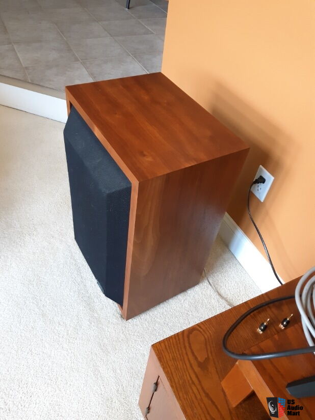 Design Acoustics D-6 walnut speakers Photo #3279111 - US Audio Mart