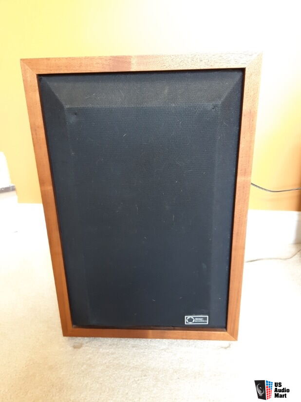 Design Acoustics D-6 walnut speakers Photo #3279116 - US Audio Mart