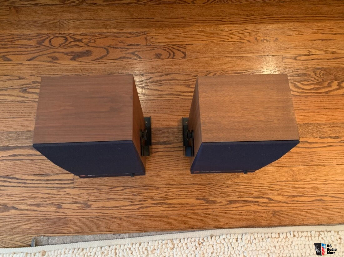 JBL 4401 speaker monitors with stands Photo #3284309 - US Audio Mart