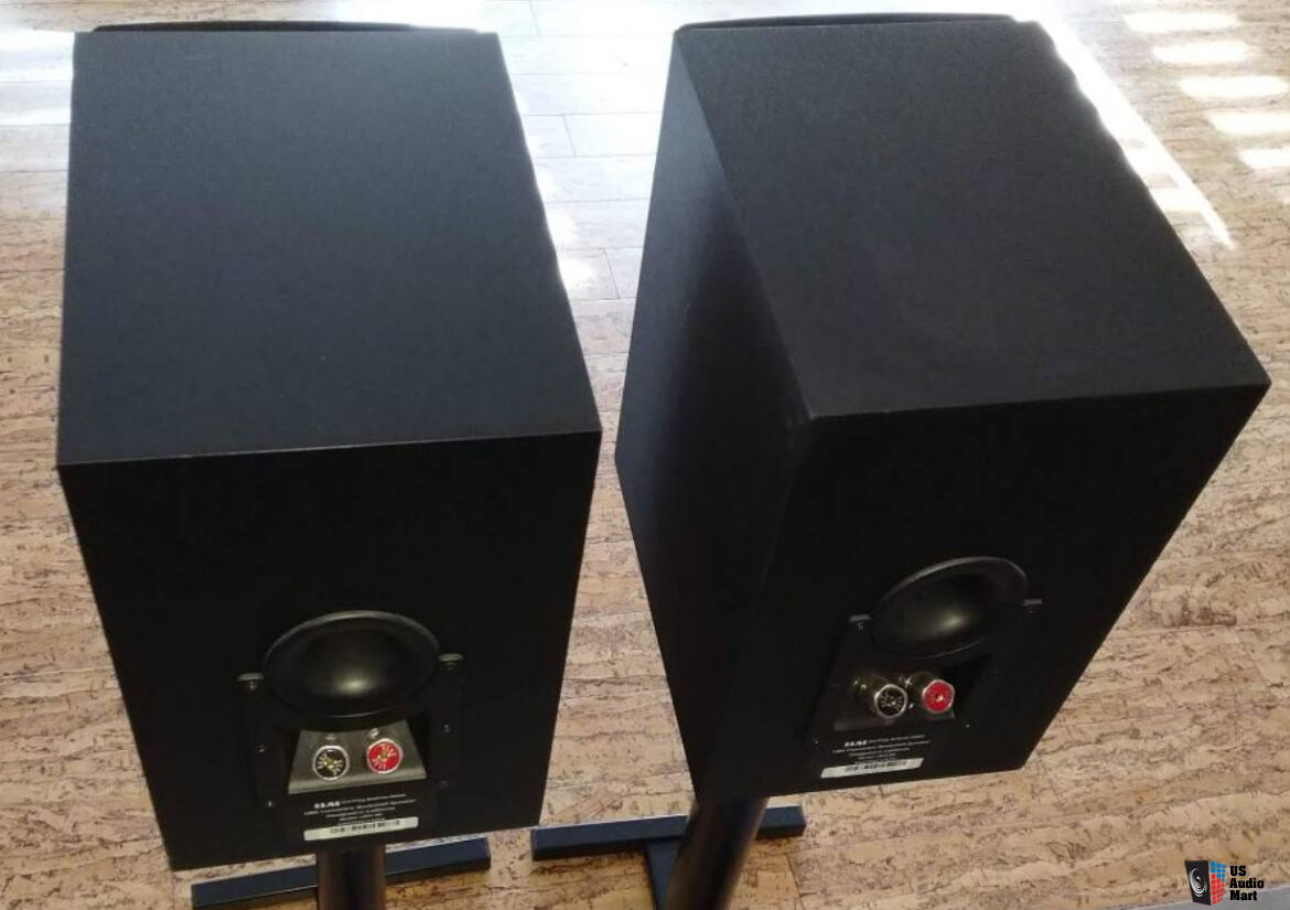 ELAC UB5 speakers - black, original box Photo #3309495 - UK Audio Mart