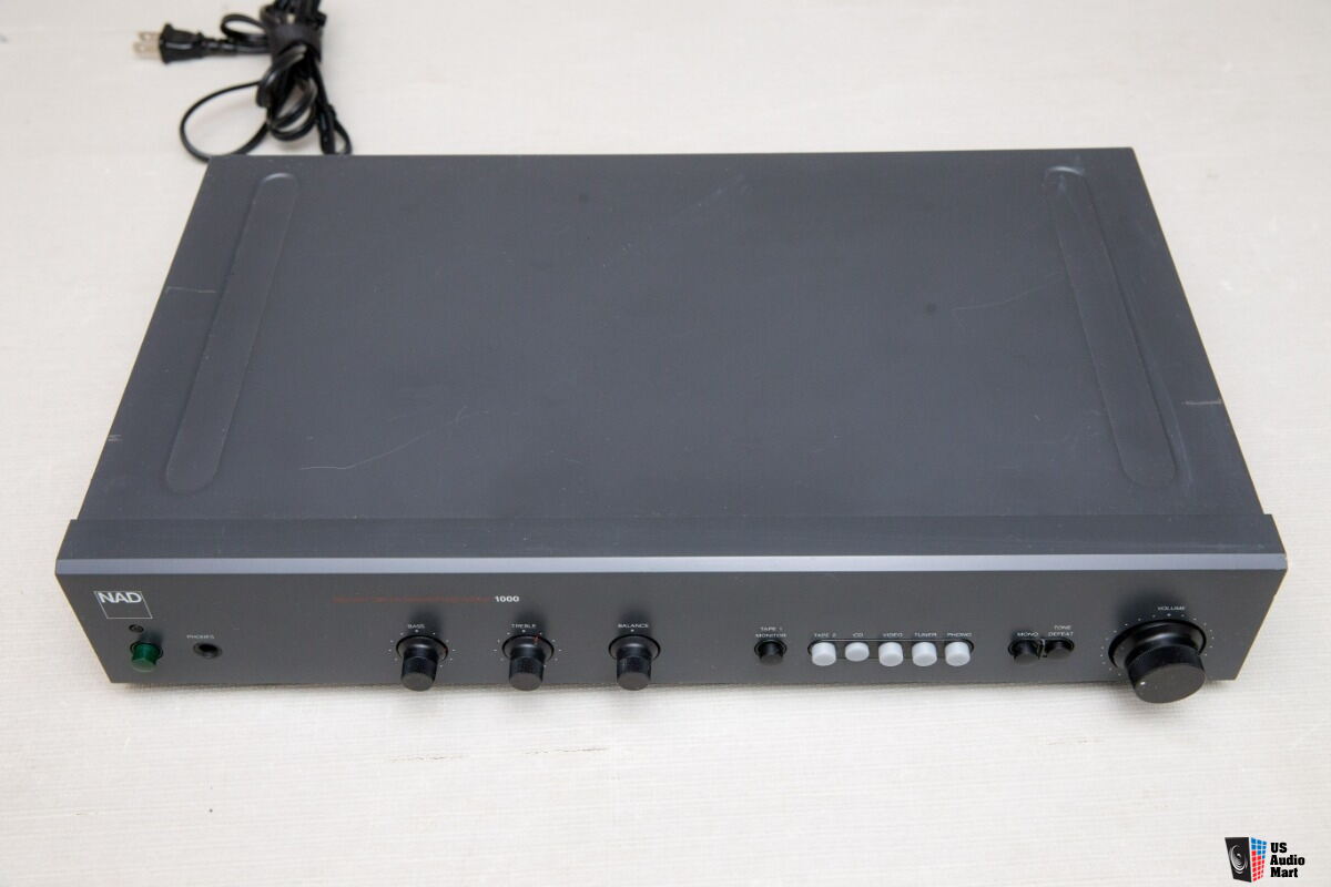 NAD Monitor Series 1000 Preamplifier Photo #3317486 - US Audio Mart