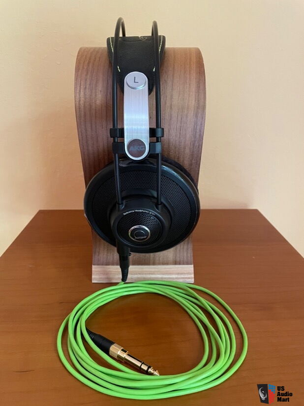 AKG Q701 Black Premium-Class Reference Headphones (Quincy Jones ...