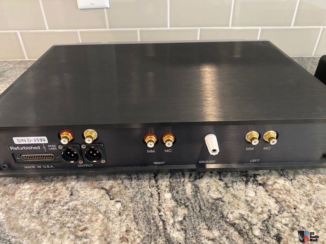 Pass Labs xono phono preamp Photo #3340478 - US Audio Mart