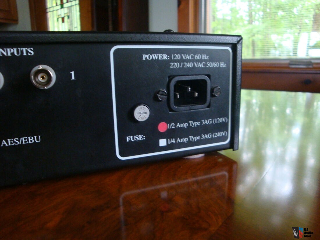 MUSE Model TWO DAC with 2-Burr-Brown PCM63P-K converters Photo #3341957 ...