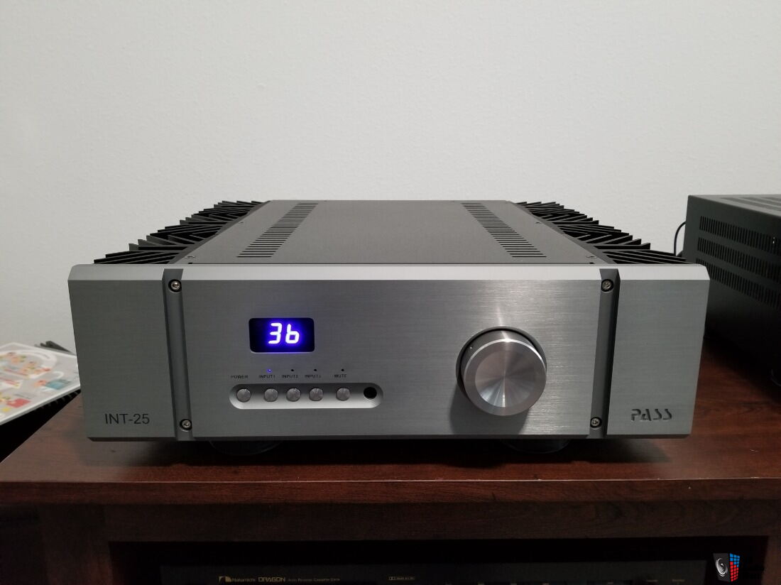Pass Labs INT-25 Integrated Amplifier For Sale - UK Audio Mart