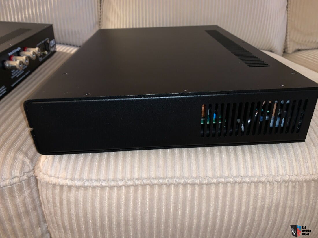 PS Audio Stellar M700 Power Amplifiers, Black Pair Photo #3361769 - US ...