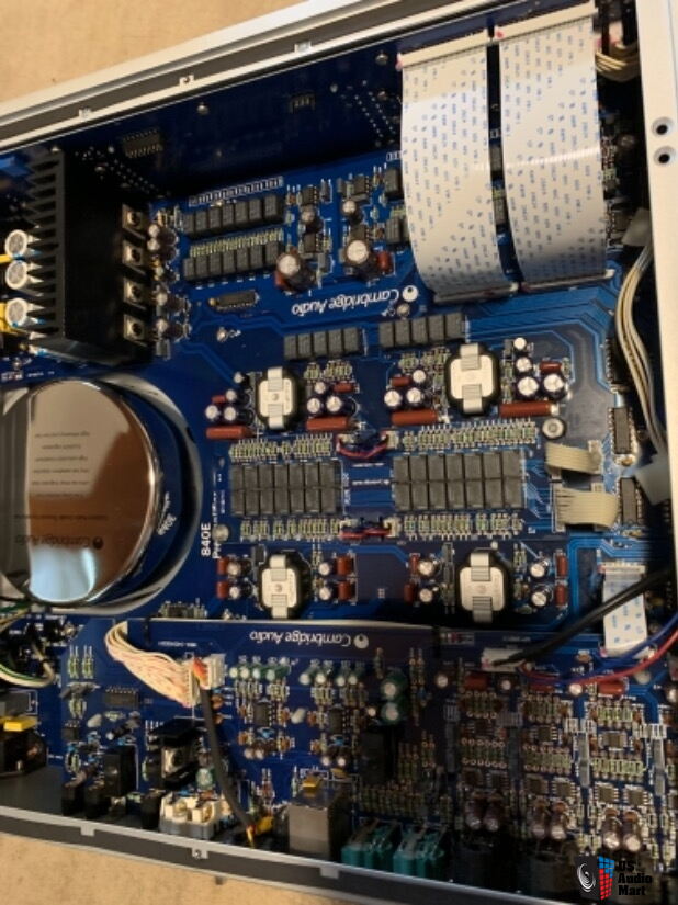 Cambridge Azur 840e Preamp Photo #3357210 - US Audio Mart