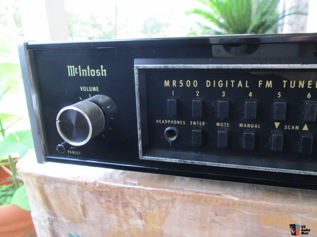 Mcintosh MR500 FM tuner in Original box Photo #3377285 - US Audio Mart