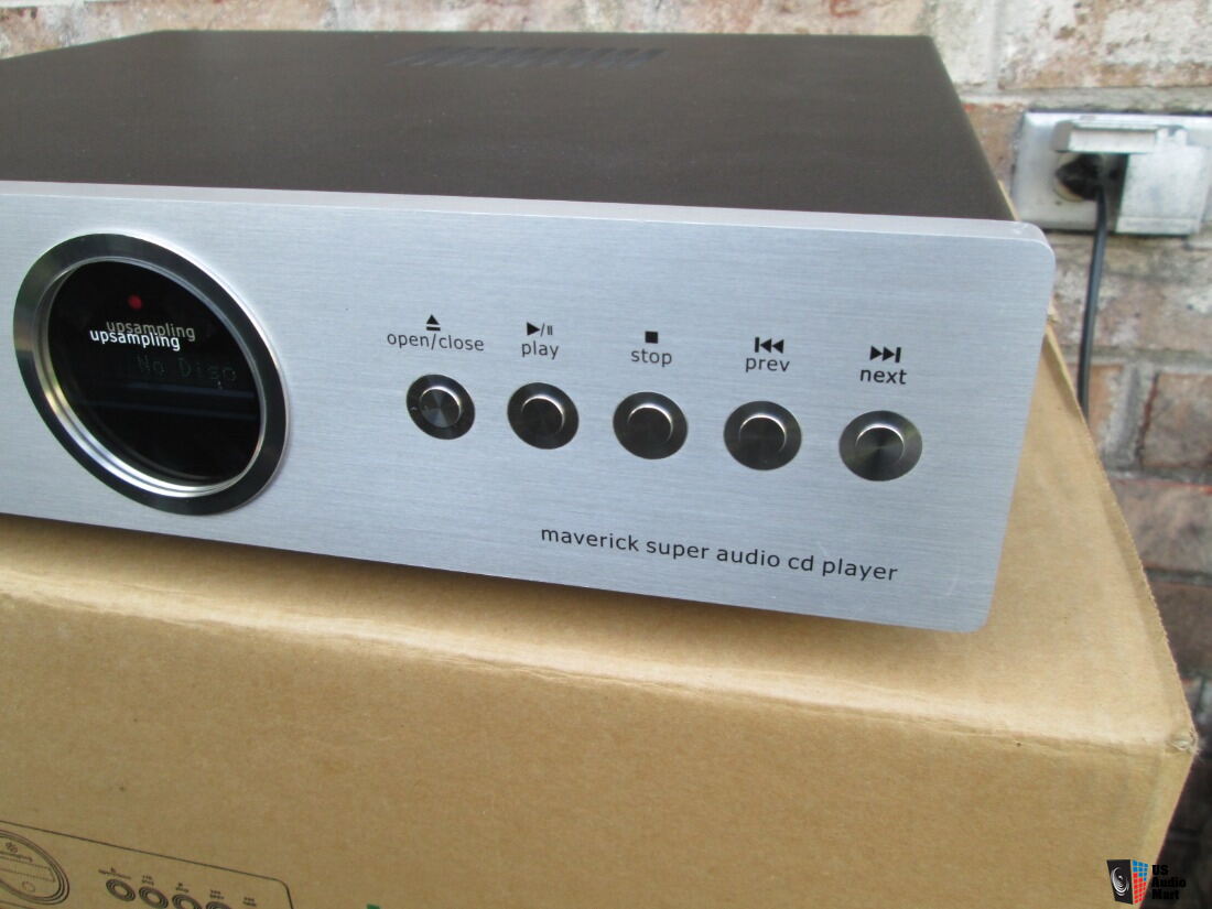 Music Hall Maverick SACD & up sampling CD player in original Box W ...