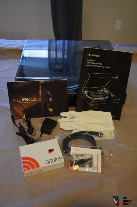 Fluance RT85 Reference Turntable - Ortofon 2m Bronze Cartridge Upgrade ...