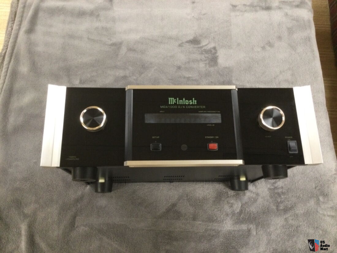 McIntosh Reference Series MDA1000 Digital Preamp/DAC (L@@K) Photo ...