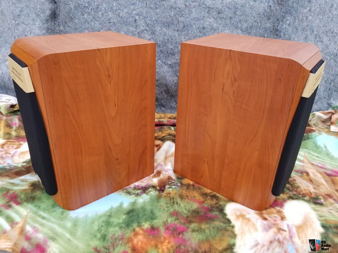 Infinity ALPHA 20 Speakers Photo #3407165 - US Audio Mart