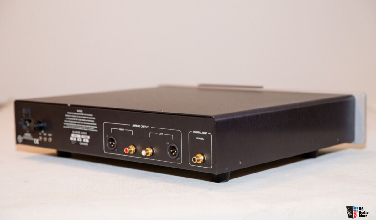 Classe Audio CDP 10 CD/HDCD Player with Remote and XLR Outputs Photo ...