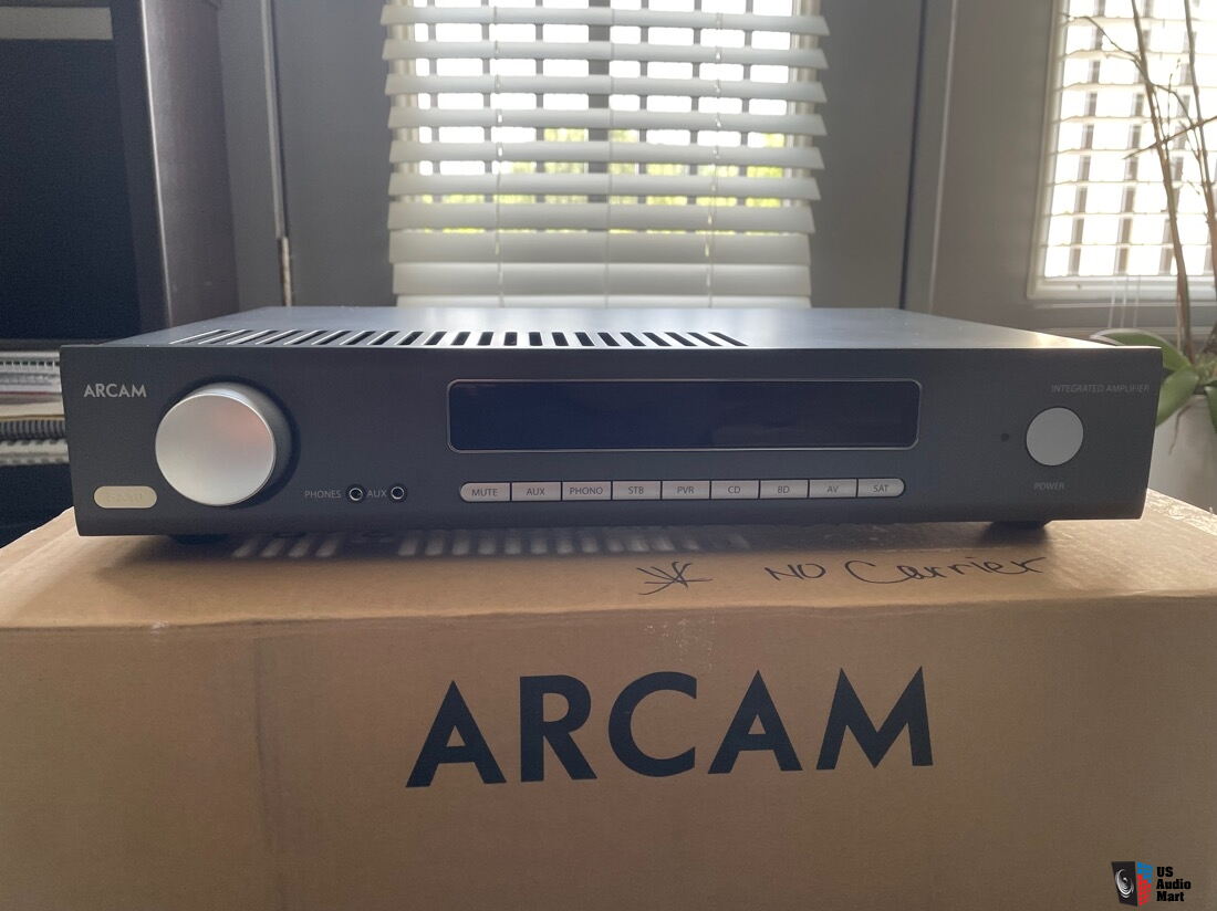 Arcam SA10 Integrated Amplifier Photo #3447693 - US Audio Mart