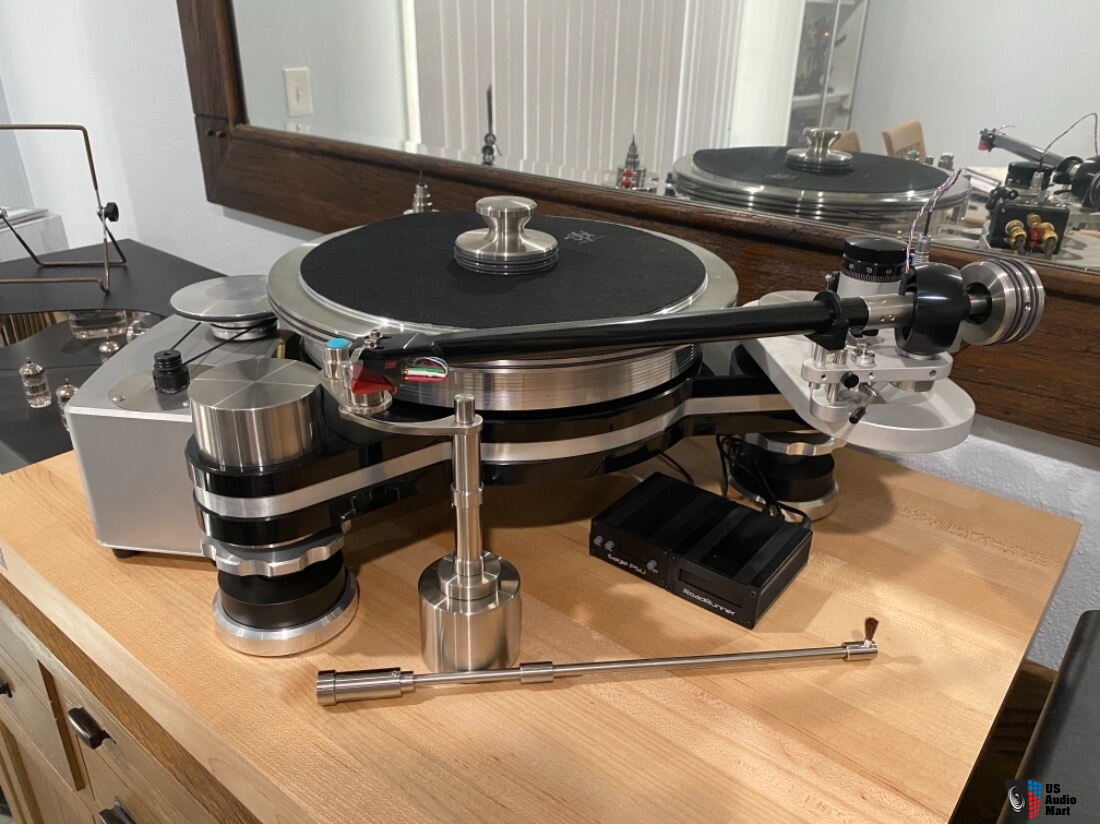 VPI Avenger Plus with Reference feet Photo #3451523 - US Audio Mart