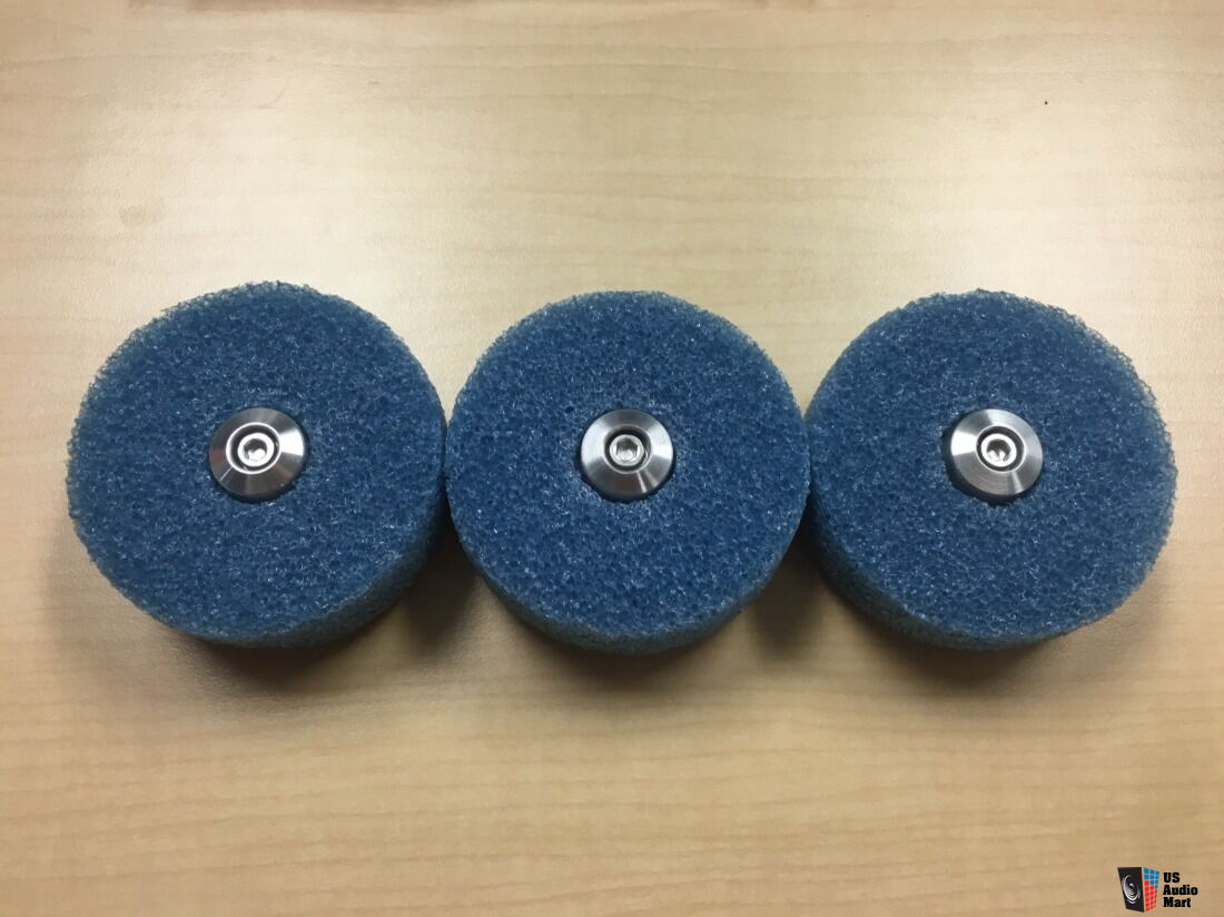 Stillpoints Ultra Mini set of 3 Photo #3458713 - US Audio Mart