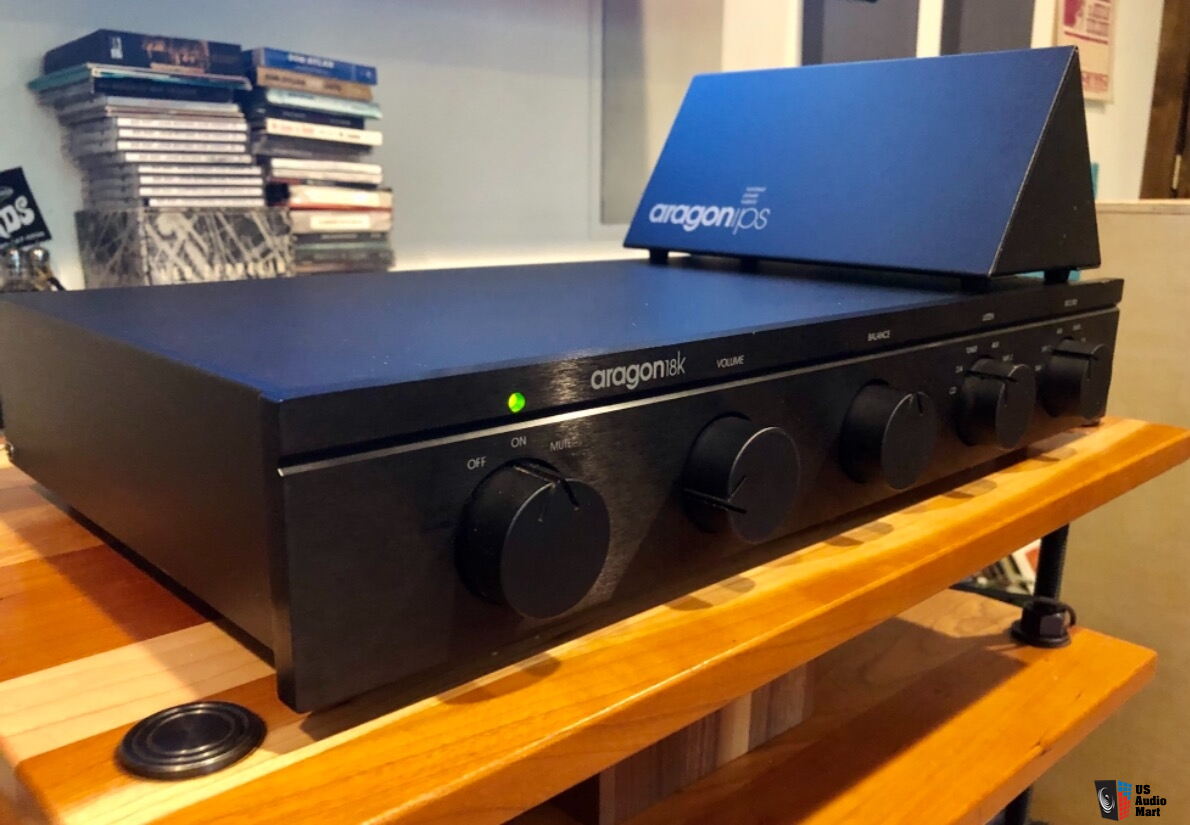 Aragon 18k preamp w power supply -D'Agestino For Sale - US Audio Mart
