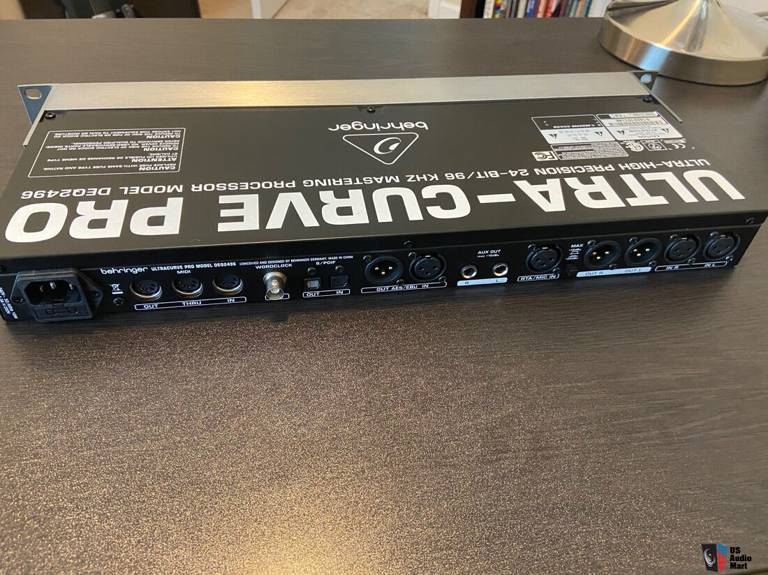 Behringer Ultracurve Pro DEQ2496 2-channel Equalizer and Mastering ...