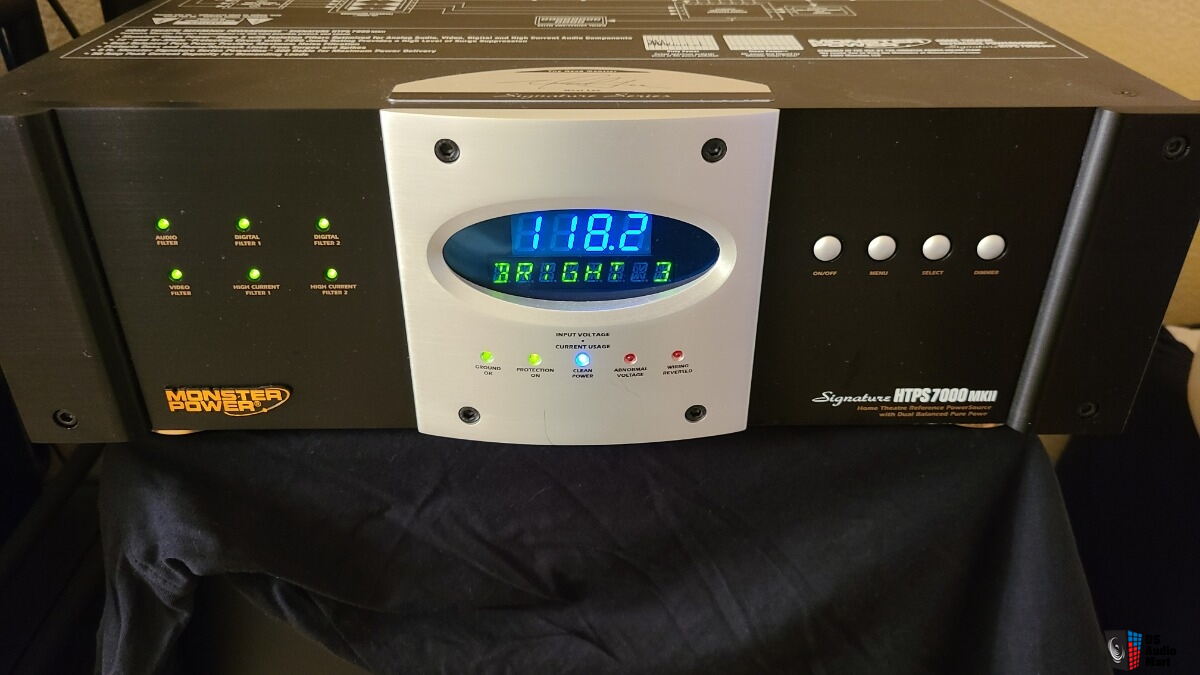 Monster Power HTPS 7000mkii blue signature edition power center Photo ...