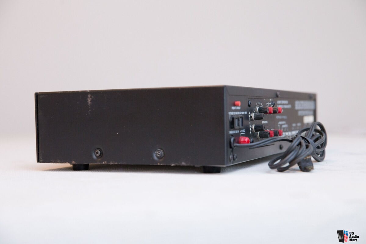 Advent 300 Receiver with FM Tuner and Phono Input Photo #3491012 - US ...